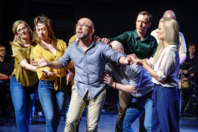 Impro-Musical: ".................." - Teatr Muzyczny Capitol